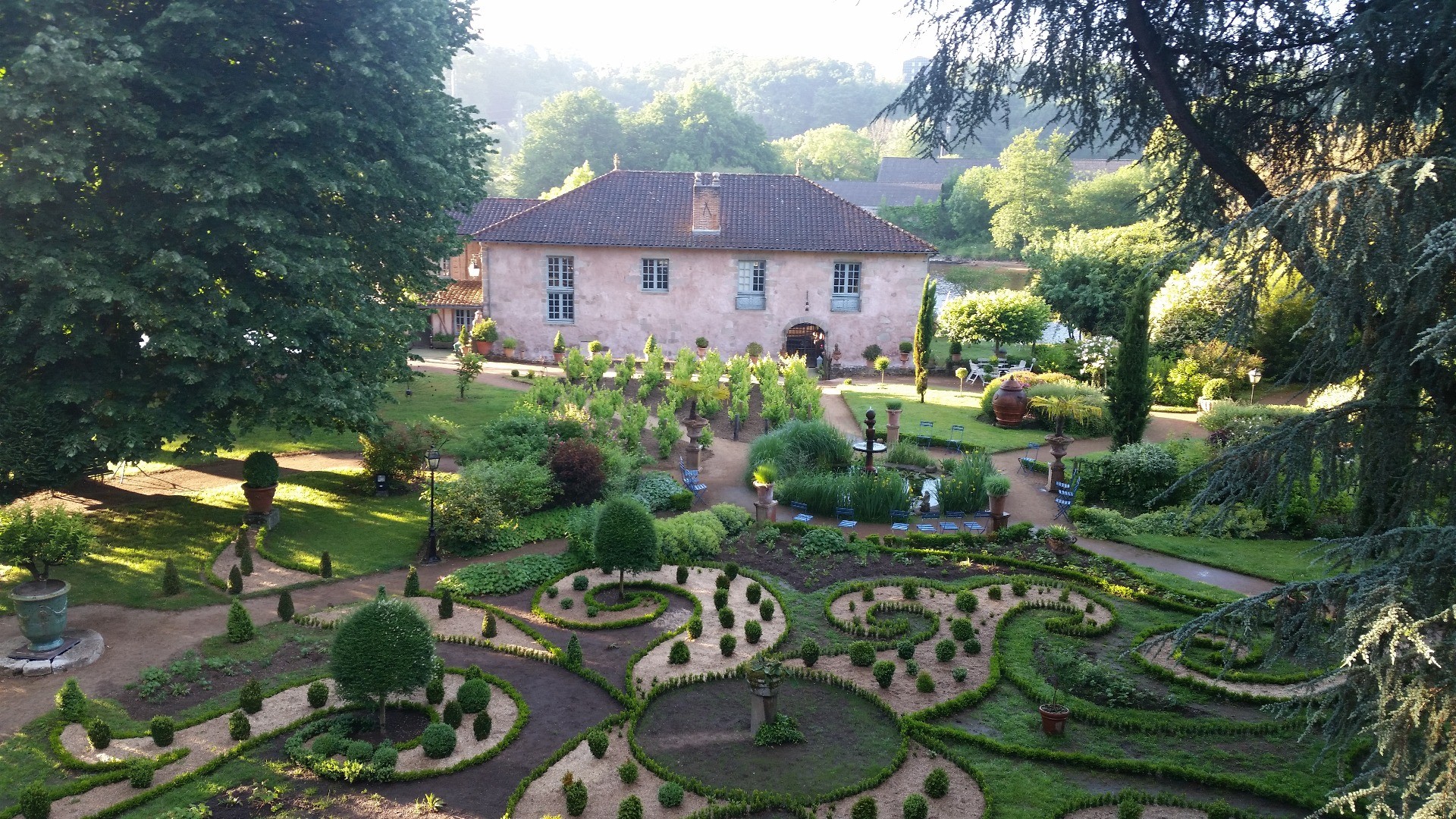 Le Poudrier : Nature et Culture en bord de Vienne - Beaux jardins et ...